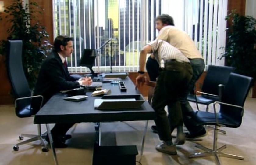 The IT Crowd - Furniture, Home Decor, Interior Design & Gift Ideas